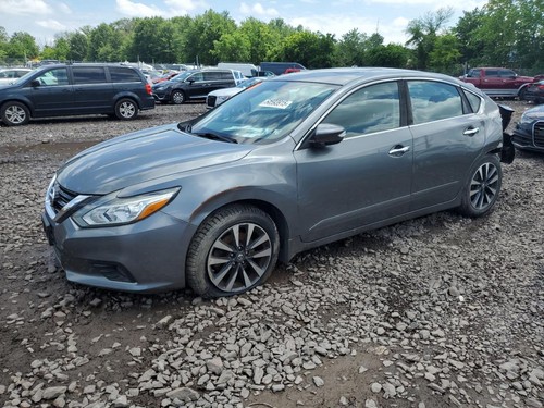 Used Park Assist Camera fits: 2016 Nissan Altima rear view camera lid ...