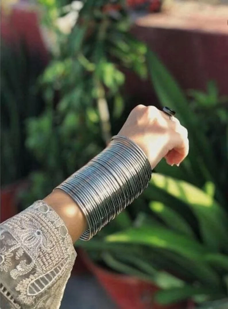 Silver Bangles Outfit