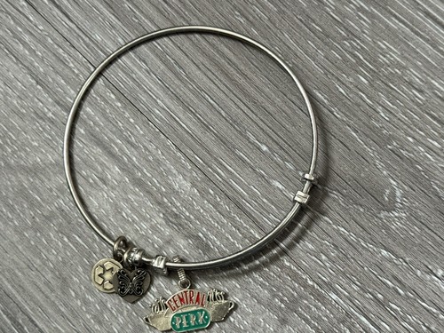 Angelica Expandable WBEI FRIENDS Central Perk Charm Bracelet | eBay