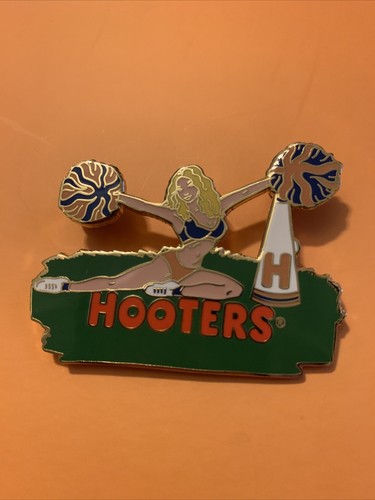 Hooters Collectible Pin | eBay