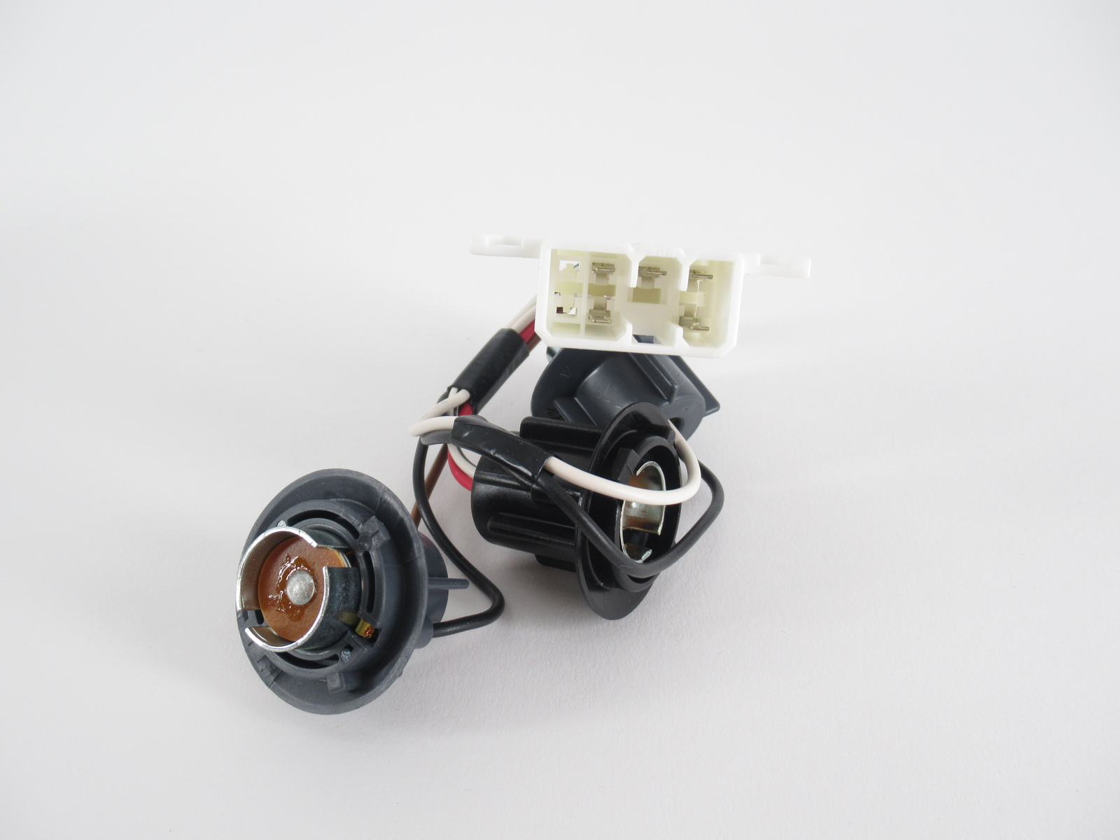 Genuine OEM Subaru 84931FA000 Taillight Lamp Socket Harness Assy 1993 ...