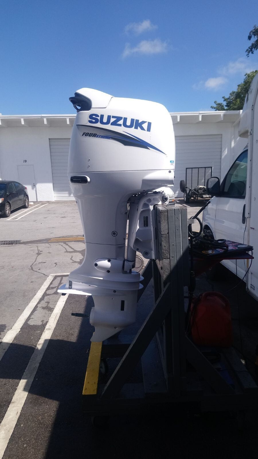 SUZUKI 115 SUZUKI DF115 OUTBOARD MOTOR COMPLETE REBUILD BLACK OR WHITE ...