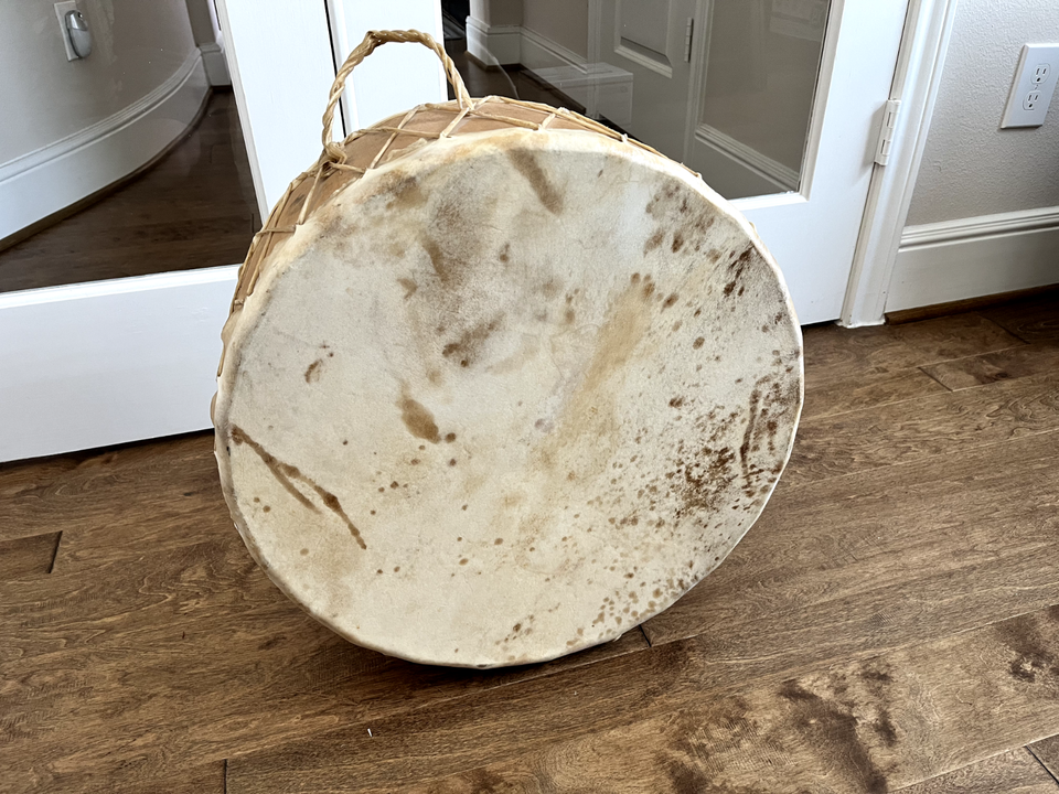 Oklahoma Pow Wow Drum: 19 inches in diameter - lots of good songs on ...