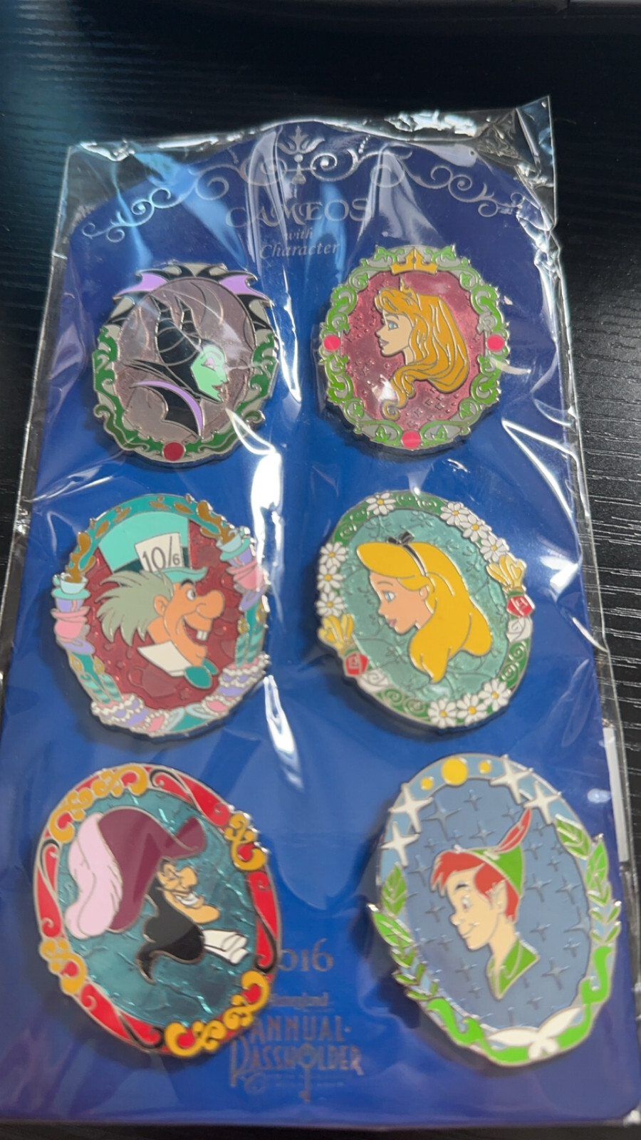 Disney 2016 Annual Pass Member Cameos With Character Pin Set | eBay