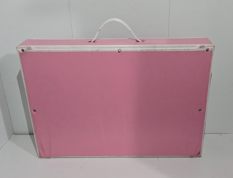 Vintage 1967 MATTEL-Liddle Kiddles Collector's Carrying Case With 9 ...