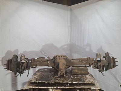 Rear Axle 9-1/2" Ring Gear Opt Axn 14 Bolt Cover Fits 07-14 ESCALADE ...