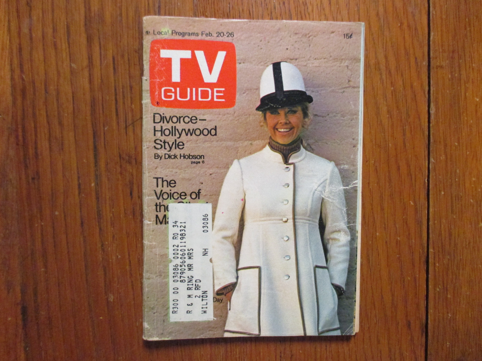 Feb.-1971 TV Guide(SANDRA SMITH/PAUL HARVEY/DORIS DAY/KHIGH DHIEGH/THE ...