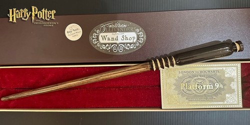 Harry Potter's 1st Touched Wand 14", REAL WOOD, Ollivanders RARE ...