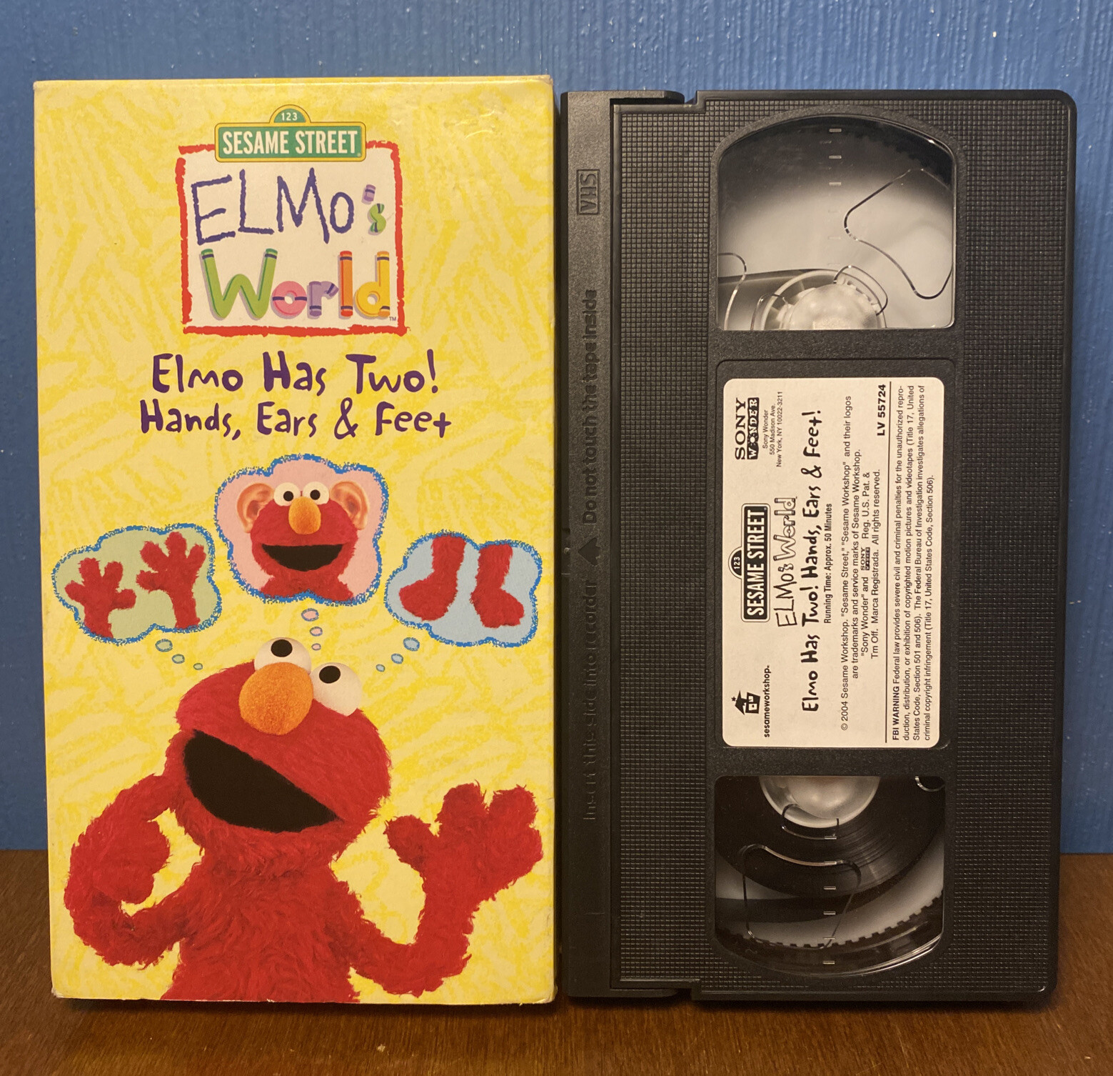 SESAME STREET ELMO'S WORLD Elmo Has Two | Grelly USA