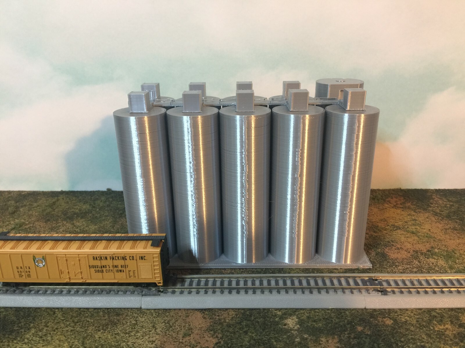 SILVER - Flour Silo SET - N Scale 1:160 EASY 2 pc Assembly! Your Small ...