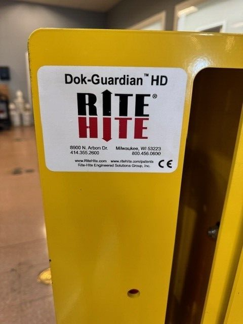 Rite Hite Dok Guardian Retractable Dock Safety Barrier Without Wall ...