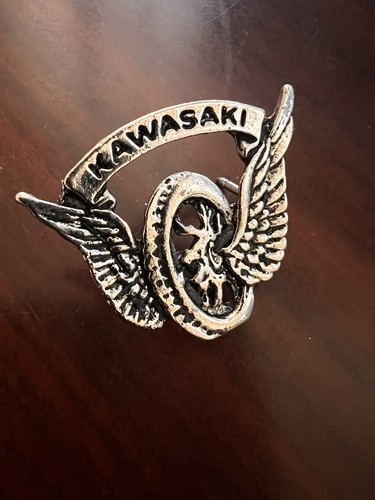 KAWASAKI Motorcycle Winged Wheel Pin Vintage Jacket Hat Shirt Tie Badge ...