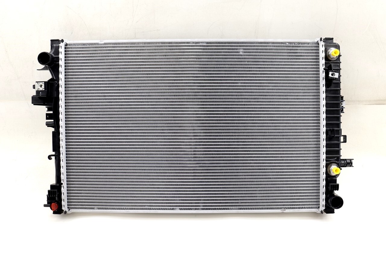 NEW OEM GM Radiator Assembly 42808689 Malibu 1.5L LaCrosse 3.6L 2016 ...