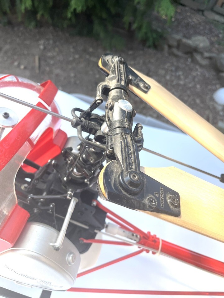 Vintage HIROBO Schweitzer 300 Nitro - No Electronics | eBay