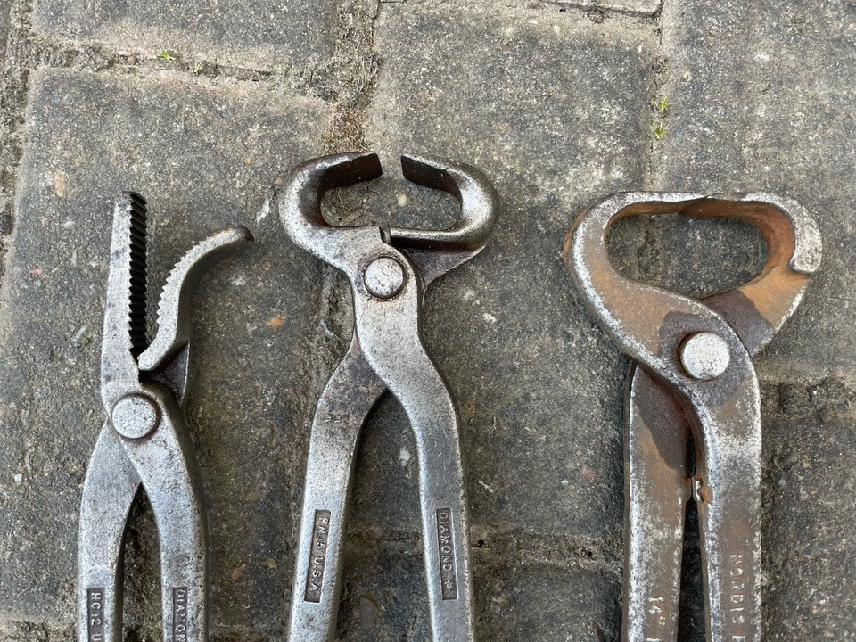 Nordic Forge 14" Horse Hoof Nippers, Diamond USA Nippers & Clenching ...