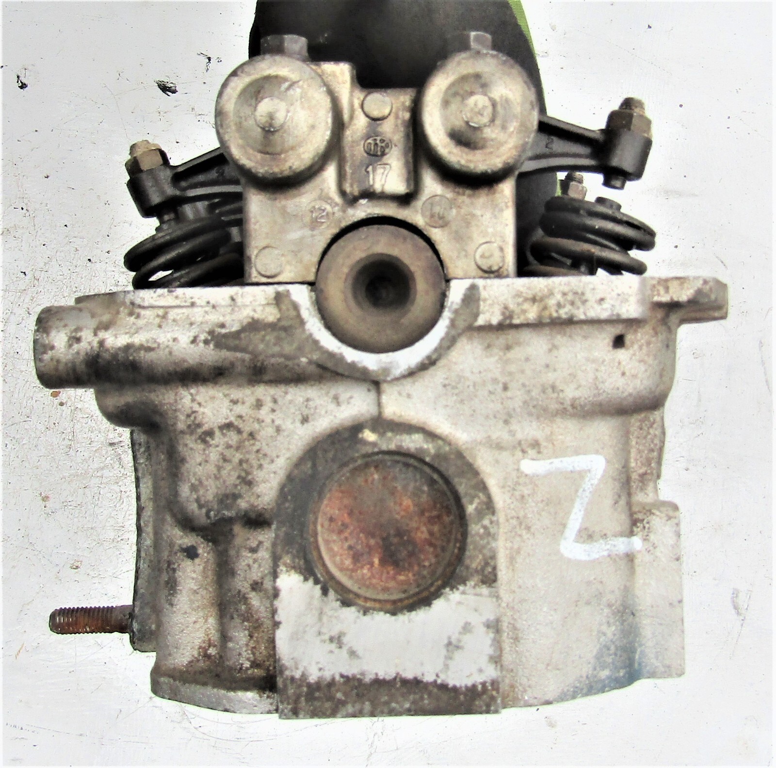 Nissan engine Z18 Z20 OHC EFI type 4plugs petrol cylinder head ...