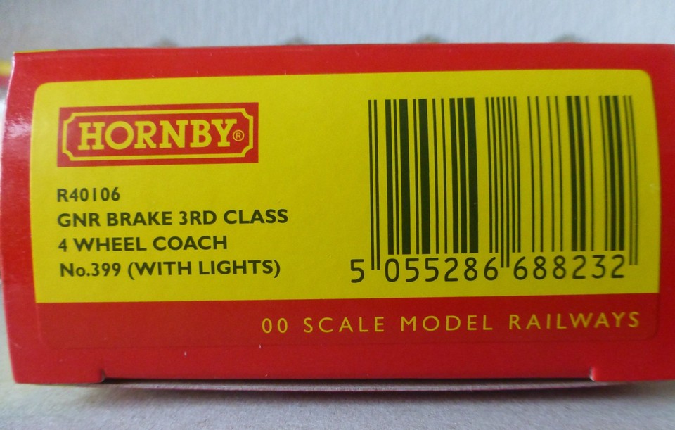 Hornby R40106 GNR livery Brake 3rd 4 Wheel Coach No.399 (With Lights ...