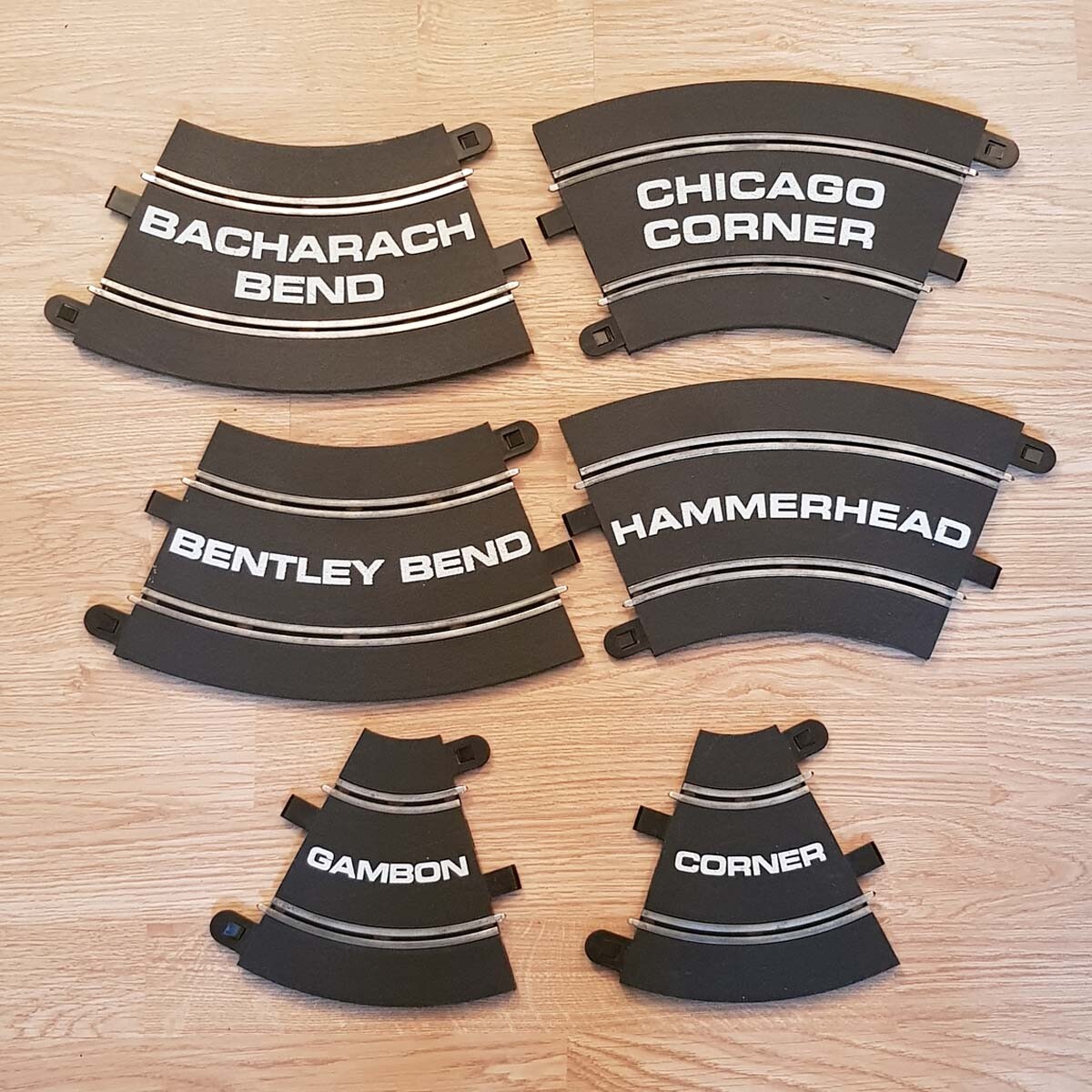 Scalextric Sport 1:32 Track - Top Gear Curves Full Set C8206 x 4, C8202 ...