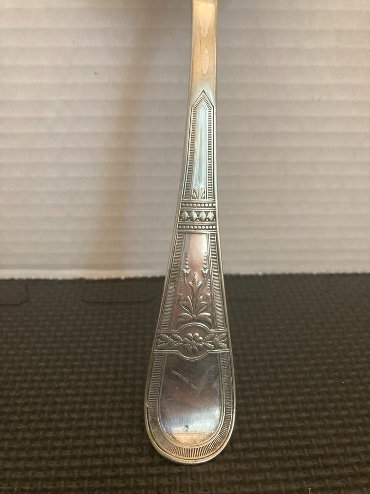 ANTIQUE ENGLISH SHEFFIELD SILVERPLATE CRUMB CATCHER WITH FLORAL ...