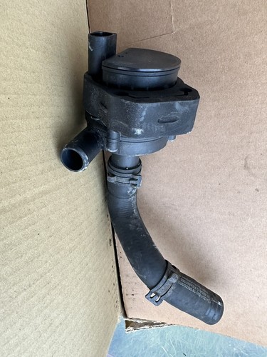 W204 MERCEDES 2009 C300 SECONDARY COOLANT AUXILIARY WATER PUMP OEM | eBay