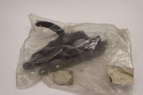 Mercedes Benz W221 S500 Scharnier Haubenscharnier rechts NEU 2218800328 ...