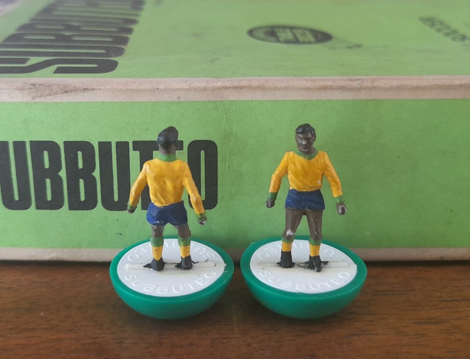 Subbuteo Heavyweight team Vintage 1970s Brazil | eBay Australia