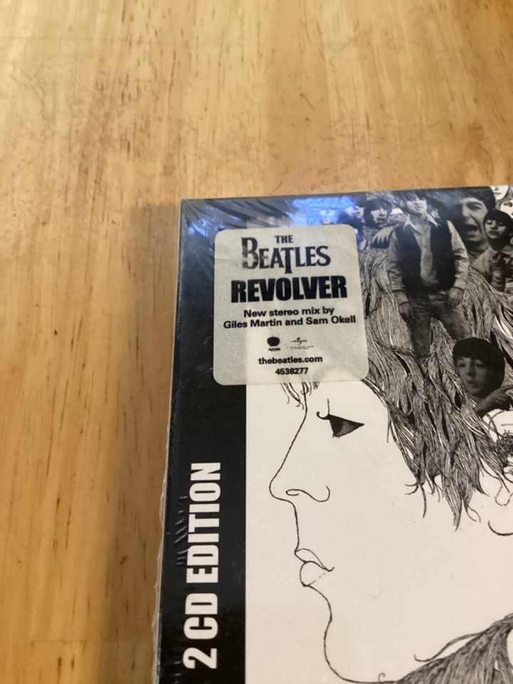 The Beatles Revolver 2CD Deluxe Edition Sealed (2022 Apple/Universal ...