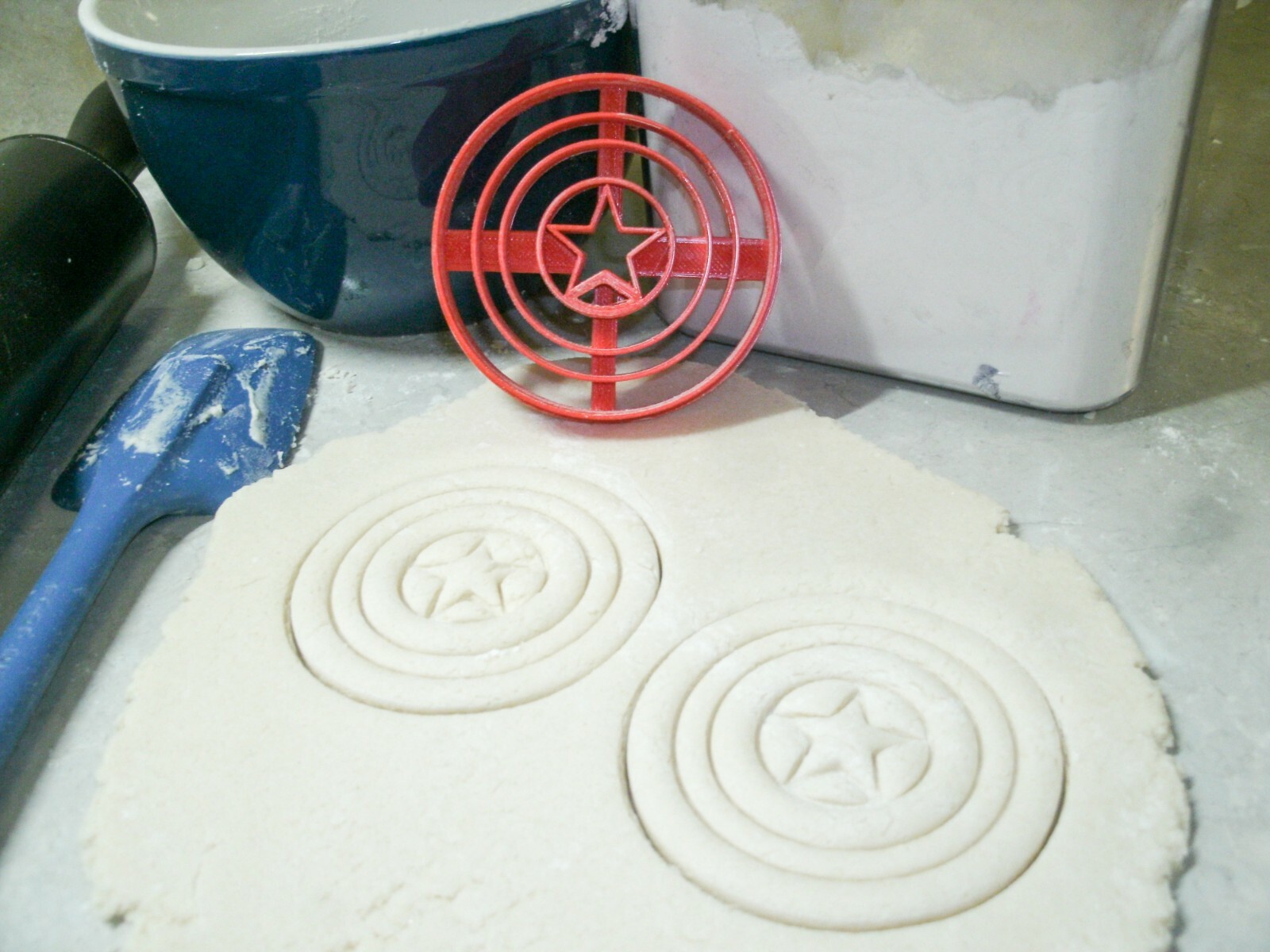 AVENGERS INFINITY WAR MARVEL CHARACTERS LOGOS SET OF 10 COOKIE CUTTER ...