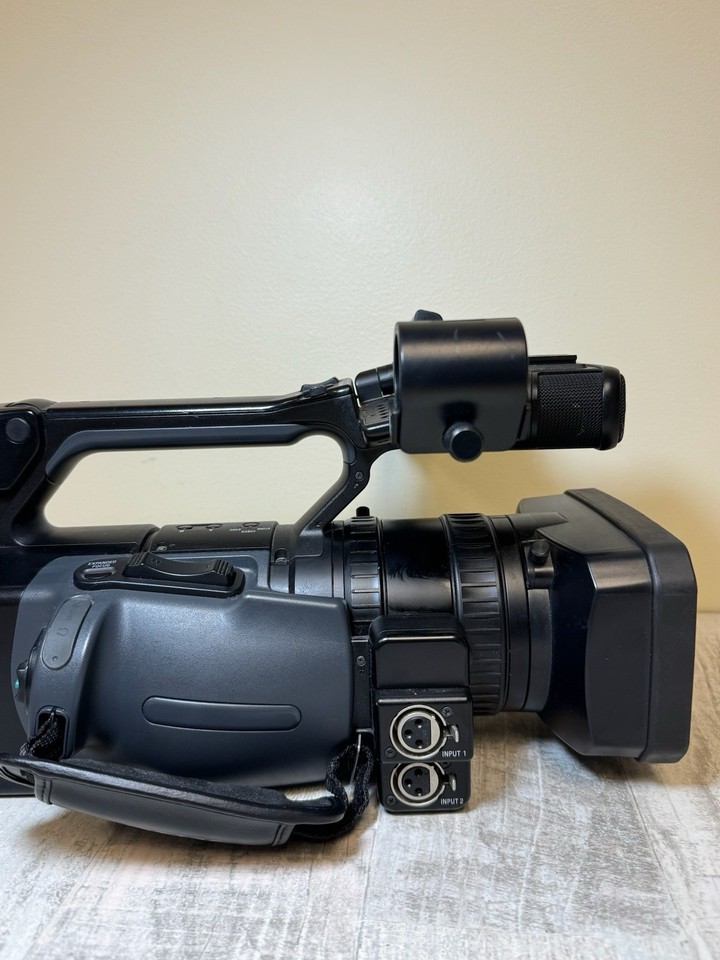 Sony Professional HVR-Z1U 3CCD High Definition Camcorder W/ Battery ...