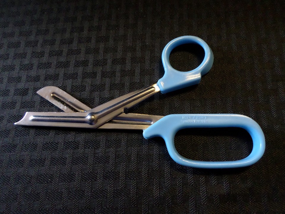 Laboratory 7 1/4” Stainless Steel Autoclavable Scissors EMT Utility ...