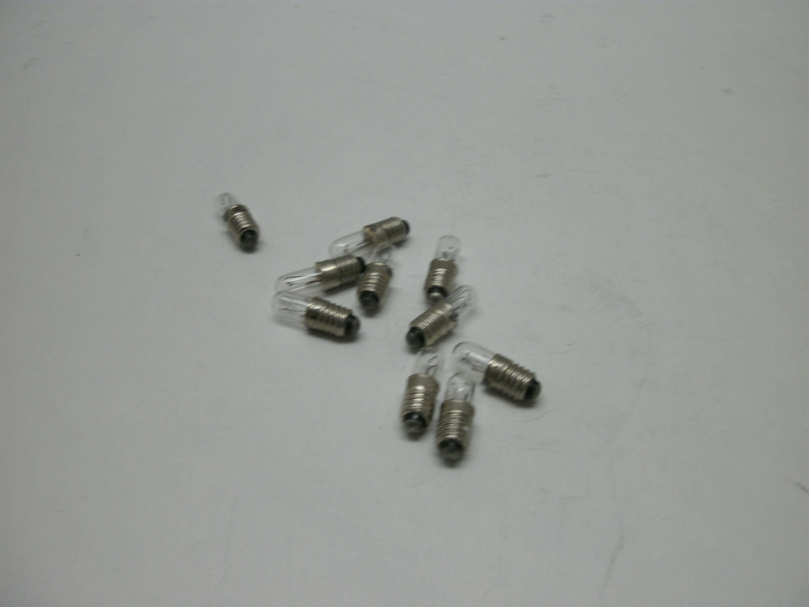 SUNRAY 389 MINIATURE LAMP BULBS 6V 0.25A 2.2V CLEAR (LOT OF 10)NIB | eBay