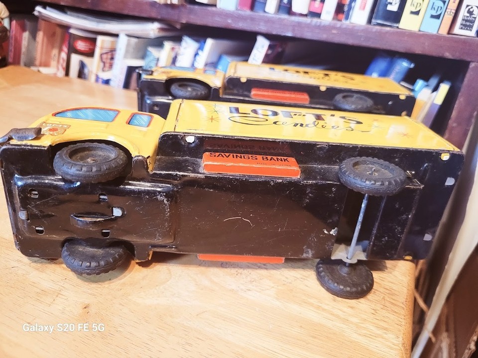 TWO SELDOM SEEN VINTAGE 1950'S TIN LITHO FRICTION LOFT'S CANDIES TRUCK ...