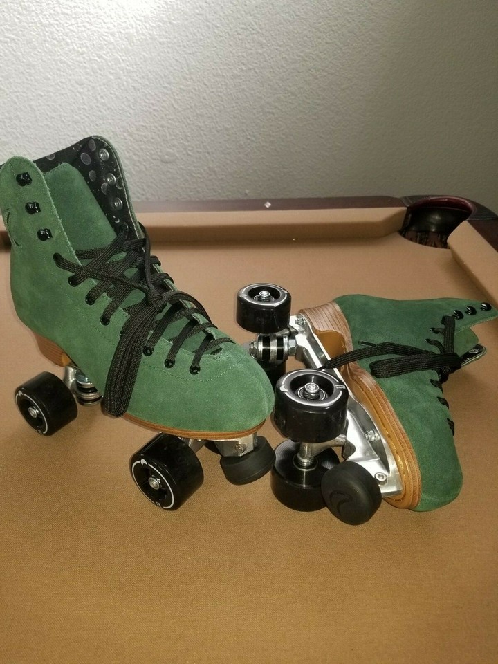 NEW Roller Skates/ Moonlight Roller/ Size 8/ Emerald Green/ Woman's ...