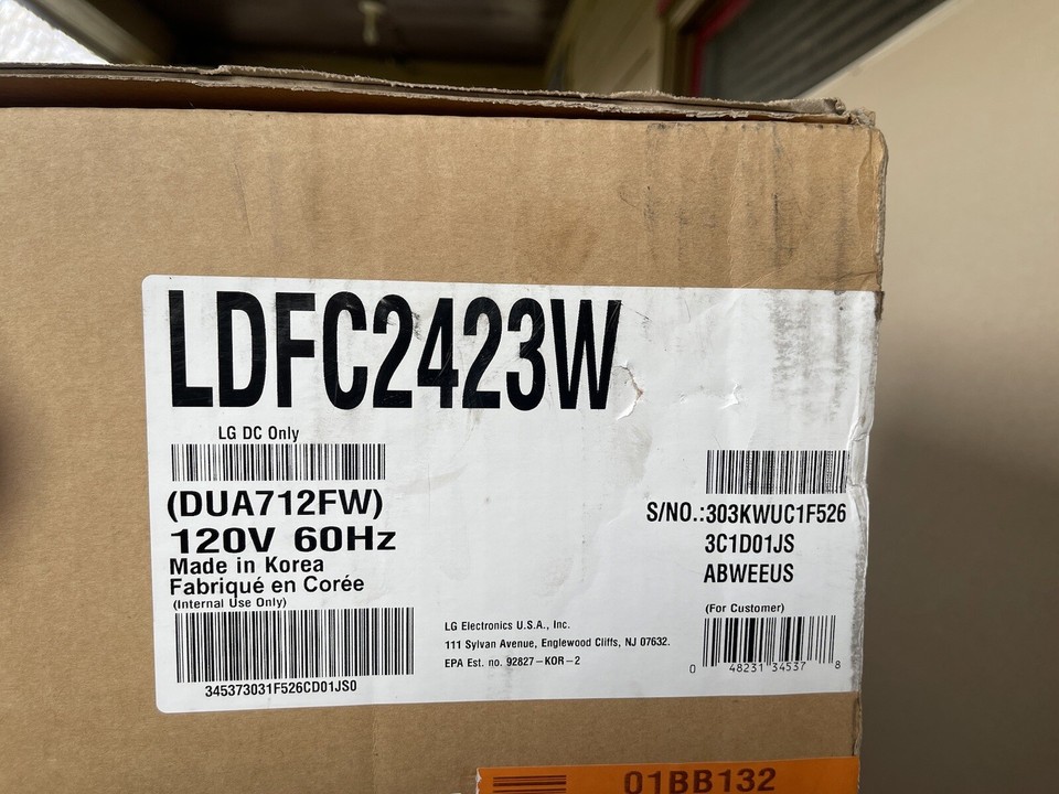 LG 24-Inch Front Control Dishwasher with SenseClean in White ...