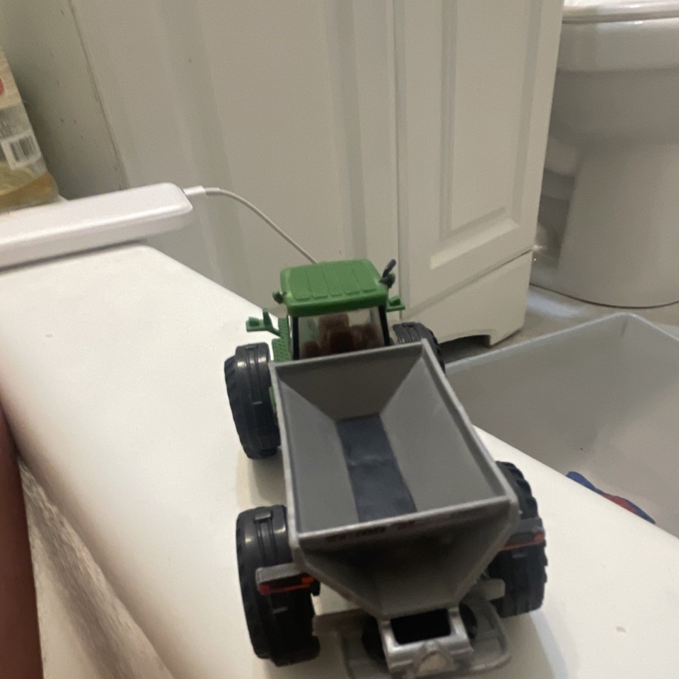 John Deere Green Yellow Gray Black Diecast Tractor Toy With Trailer ...