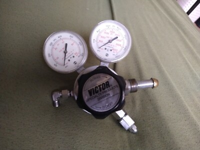 Pressure Control - Victor Compressed Gas Regulator