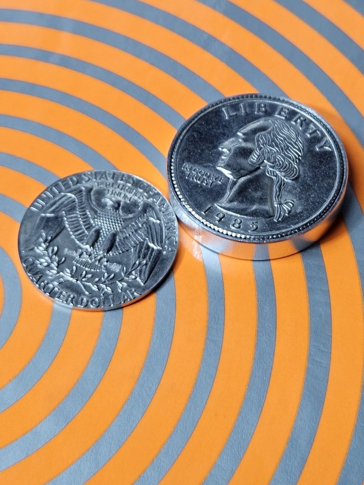 Magic Trick Spy Quarter Hollow Coin Magicians Prop T1 | eBay
