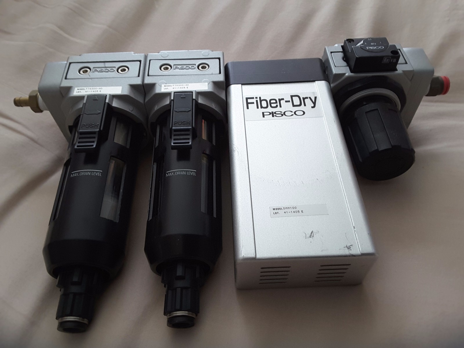 Pisco Fiber-dry DMM100 (2) Hydraulic Filter Fta300-ad Rvf300 Regulator ...