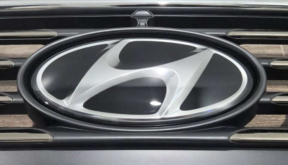 OEM 86310 G8100 Front Bumper Grille Emblem for Hyundai Sonata 2018-2019 ...