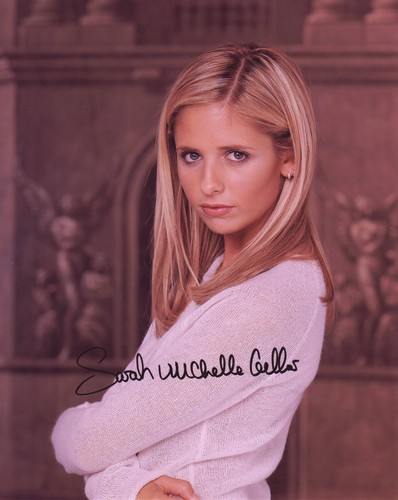 SARAH MICHELLE GELLAR AUTOGRAPH SIGNED PP PHOTO POSTER 28 | eBay