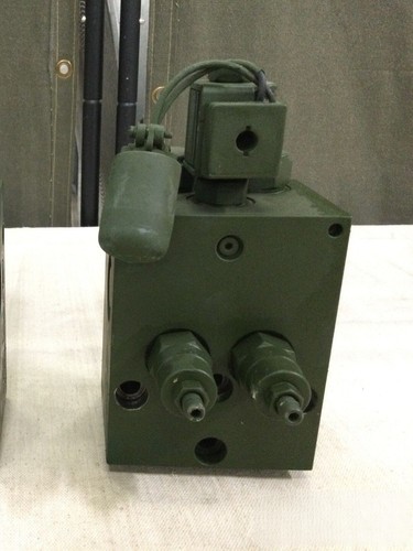 LVSR MKR18 CARGO 3782613 HYDRAULIC MANIFOLD, MAIN FRAME 2152150 4730-01 ...