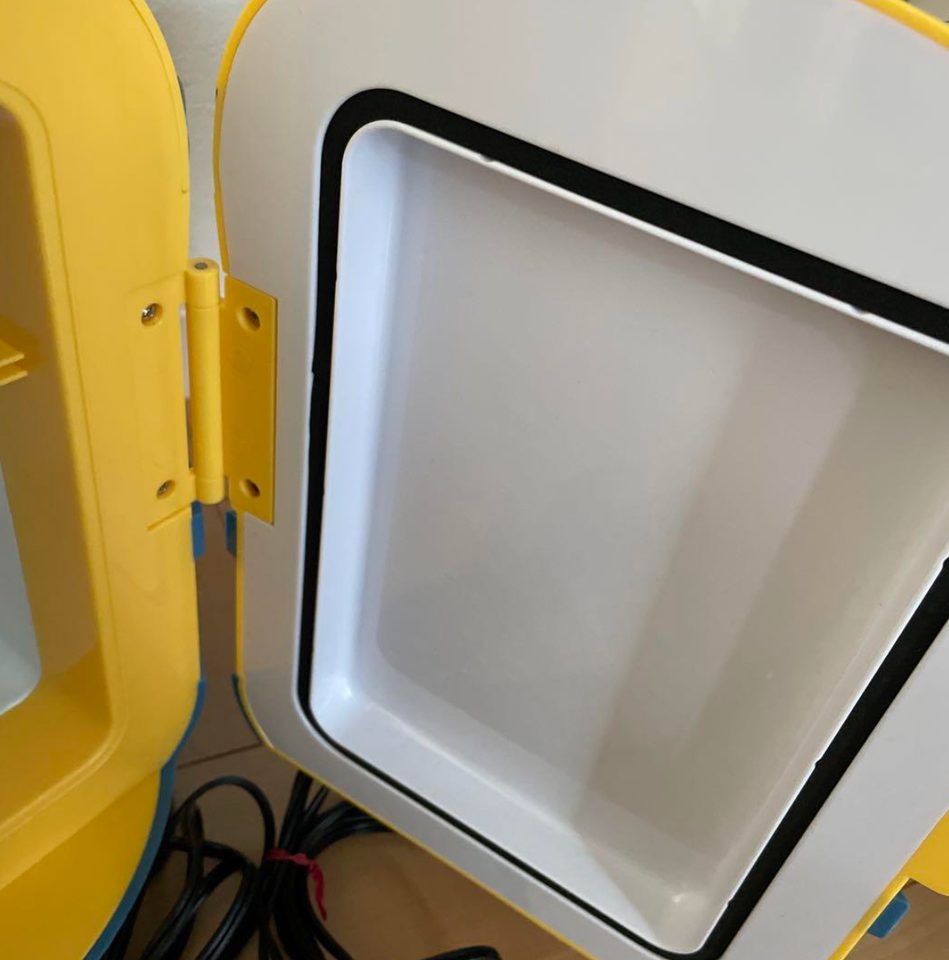 Minions Bob Mini Fridge Storage Cooler Warmer Portable Limited AC100V ...