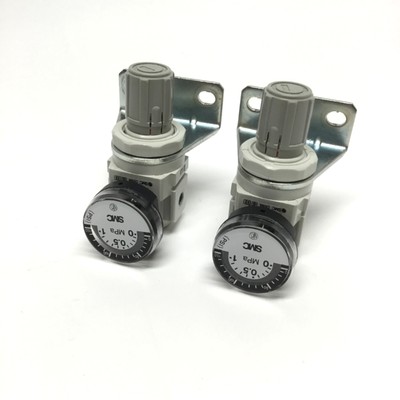 Lot of 2 SMC AR10-M5-1Z-A Mini Pneumatic Regulators, 3 to 30psi, M5 ...