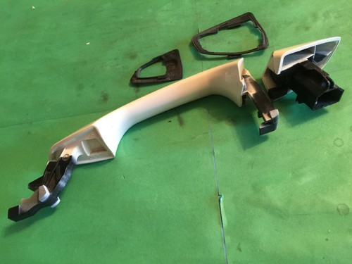 2008-15 Mercedes C Class White Front Right Door Handle 2047600270 OEM ...