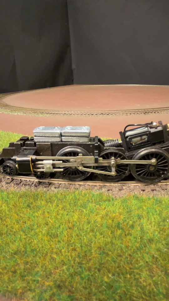 X04 Motor Upgrade - 5 pole skew-wound motor with flywheel - Triang ...