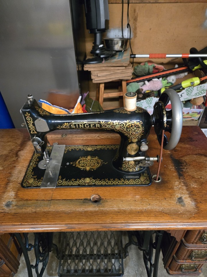*Antique 1894 Singer Sewing Machine* Great Working Condition Rare | eBay