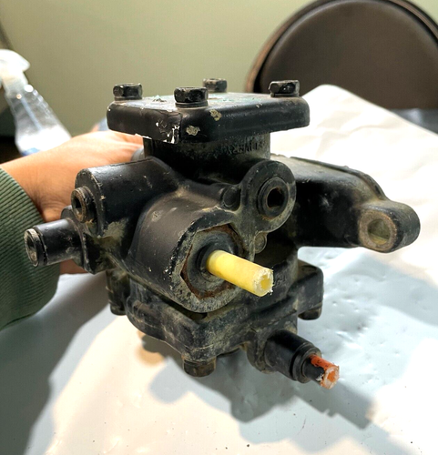 BENDIX RELAY VALVE T-5008328, T-5008329 | eBay