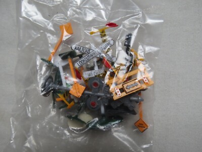 Lot Train Set Street Signs /Construction Signs Decor - unopened | eBay