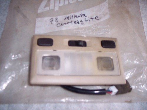 95-96-97-98-99 Mazda Millenia Dome Light Courtesy Lamp Beige Used | eBay