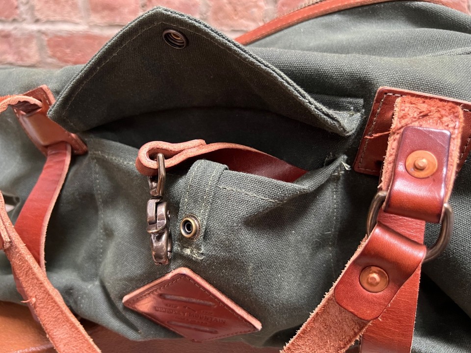 Bradley Mountain Ranger duffle bag (Forest green) - excellent condition ...
